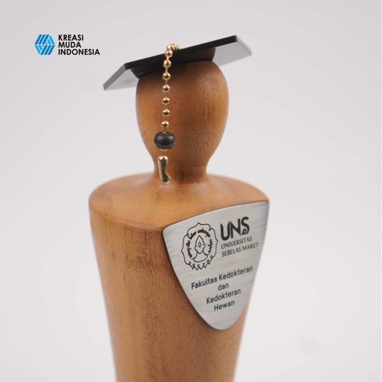 Wooden Graduation Trophy For Students